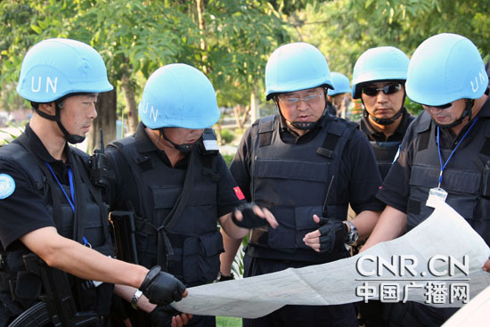 Séisme en Haïti: les Casques bleus chinois patrouillent à Port-au-Prince