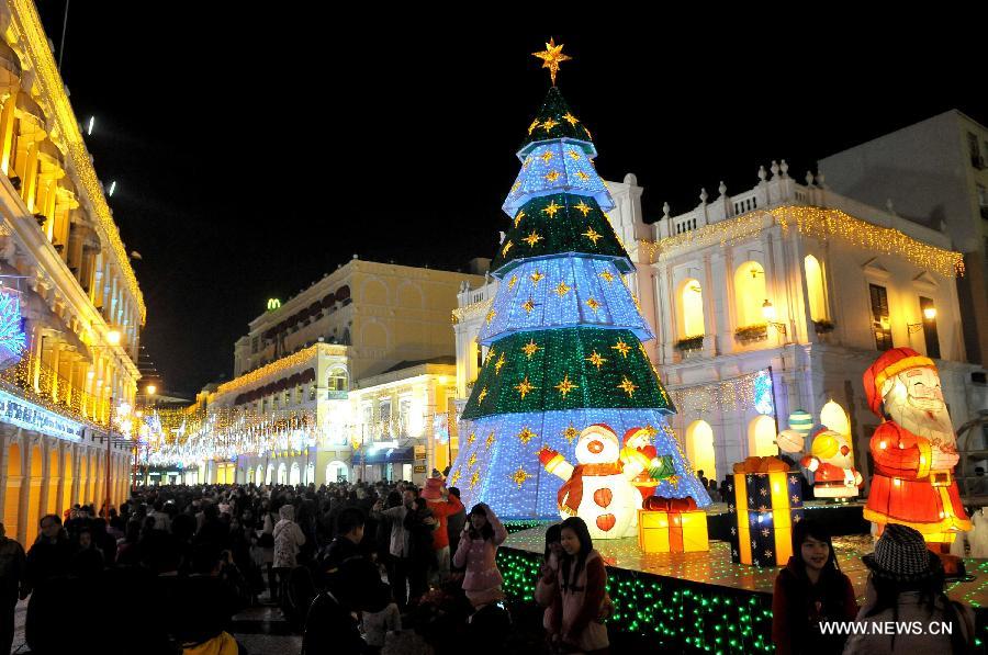 Christmas celebrated across world - China.org.cn