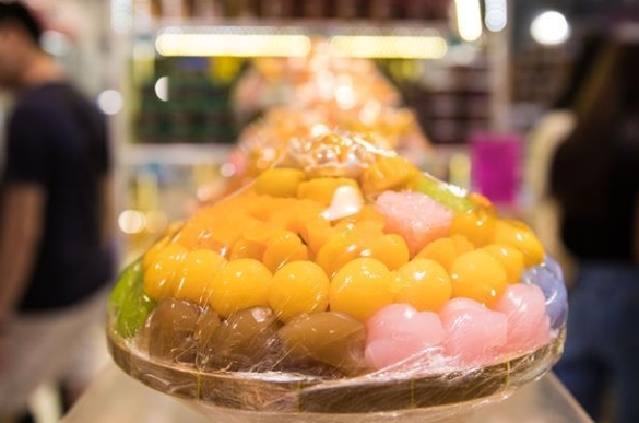 Thong Yip, Thong Yod y Foi Thong, tres tradicionales postres tailandeses elaborados para ...