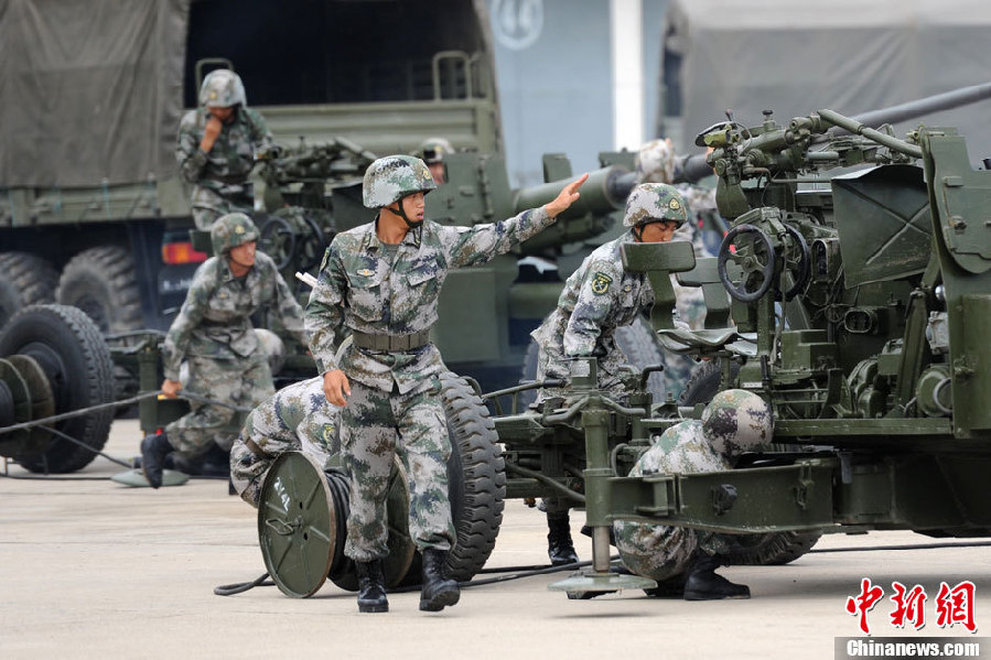 Une base militaire chinoise ouvre ses portes aux médias