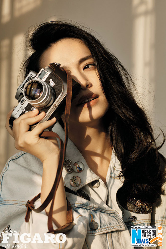 Yao Chen pose pour Madame Figaro