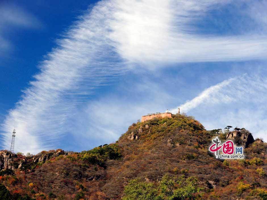 Trip zum Miaofeng-Berg im goldenen Herbst - China.org.cn