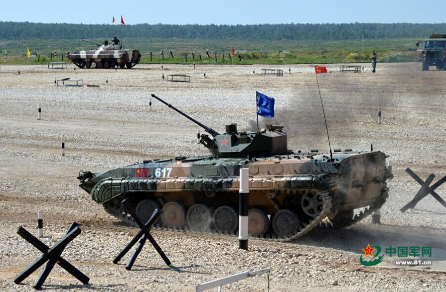 International - german.china.org.cn - Chinesischer Panzer präsentiert ...