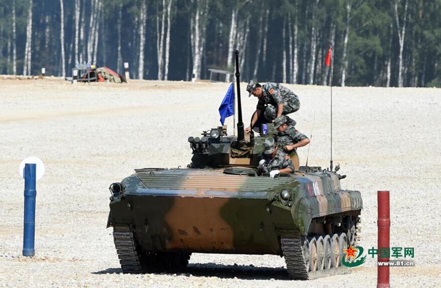 International - german.china.org.cn - Chinesischer Panzer präsentiert ...