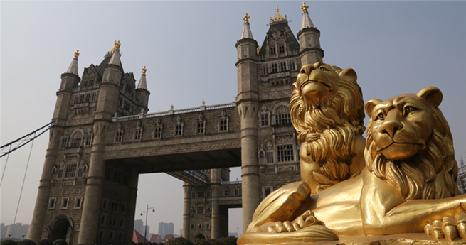 Chinesische Stadt baut Replik der Londoner Tower Bridge_China.org.cn