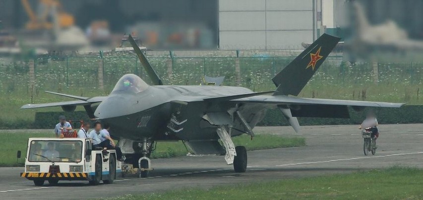 J-20ステルス戦闘機、ミサイル発射試験を実施か_中国網_日本語