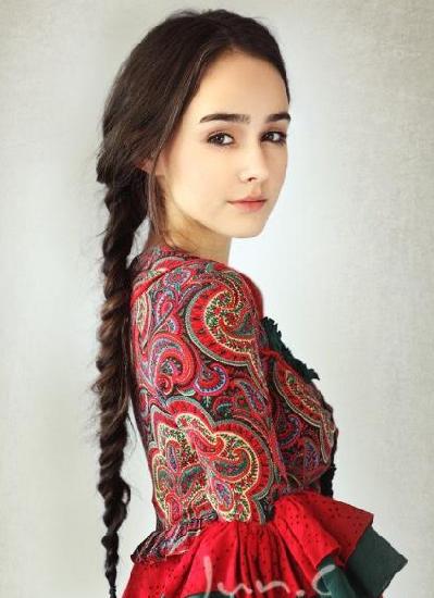 Modelo pequeña brasileña de 14 años, tan hermosa_Spanish.china.org.cn ...