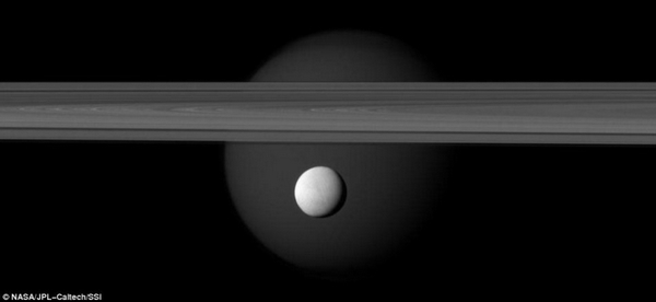 NASA revela las fotos impresionantes de anillos de Saturno_Spanish ...