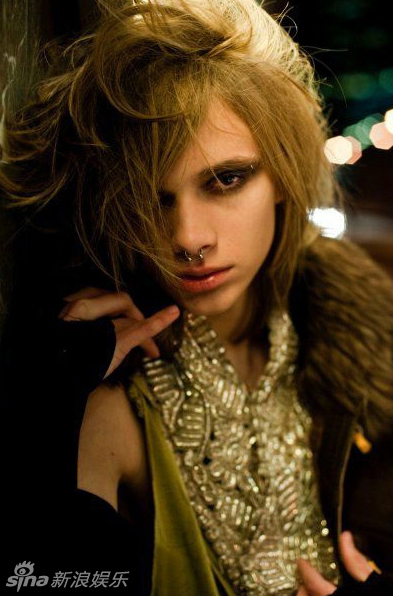 ¿Hombre o mujer? Stav Strashko, el nuevo modelo andrógino_Spanish.china ...