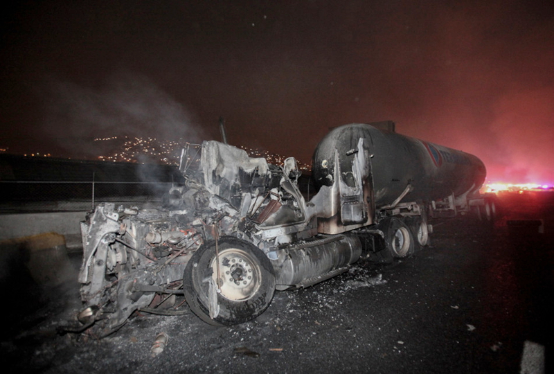 Sube a 20 cifra de muertos por explosión de vehículo con gas en México ...