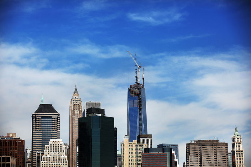 Nuevo edificio de World Trade Center alcanza altura simbólica_Spanish ...