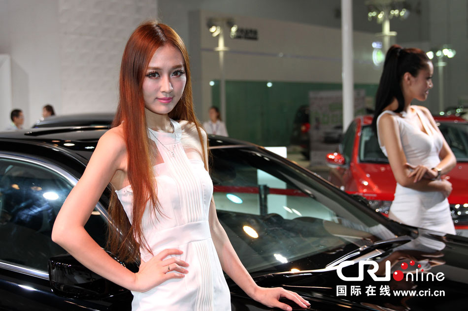 Modelos en bikini brillan en Beijing Auto Show_Spanish.china.org.cn_中国最 ...