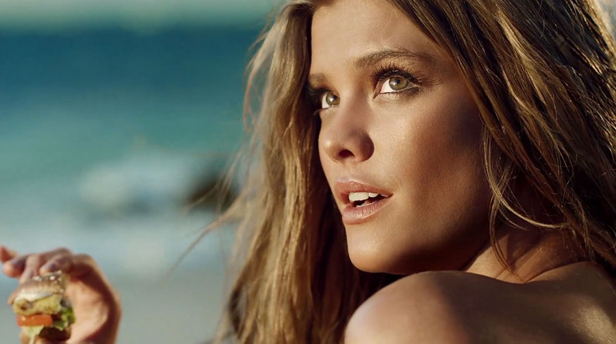 Nuevas fotos de la sexy supermodelo Nina Agdal posando para Carl’s Jr ...