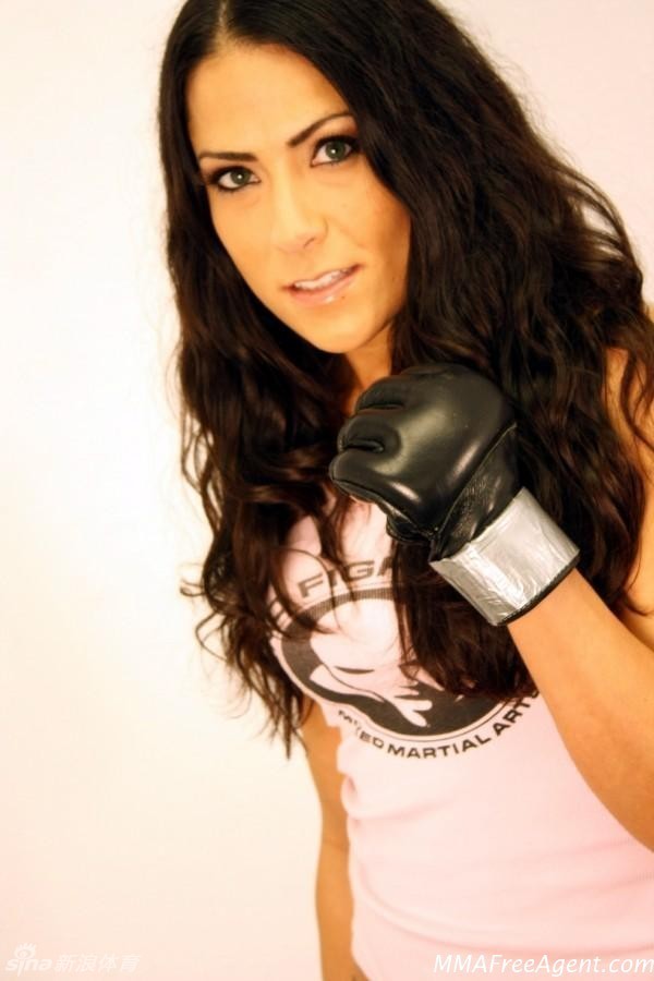 Diez luchadoras más sexys_Spanish.china.org.cn_中国最权威的西班牙语新闻网站