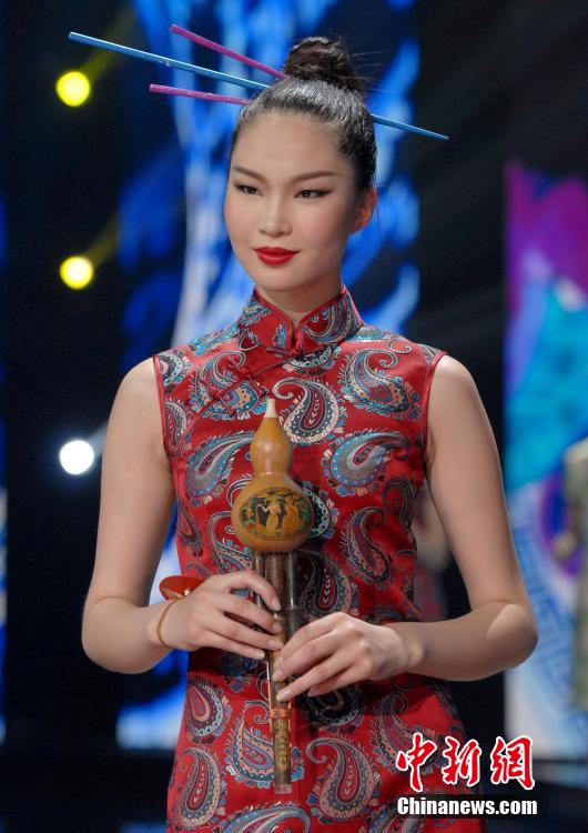 Modelo China se corona en el Concurso Asia-Pacífico de Súpermodelos ...
