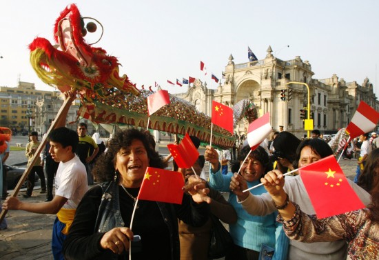 China apunta a convertirse en primer socio comercial de Perú, dice ...