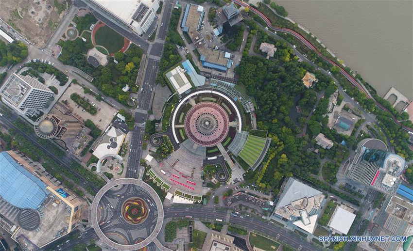 Vista aérea de Lujiazui, Shanghai_Spanish.china.org.cn_中国最权威的西班牙语新闻网站