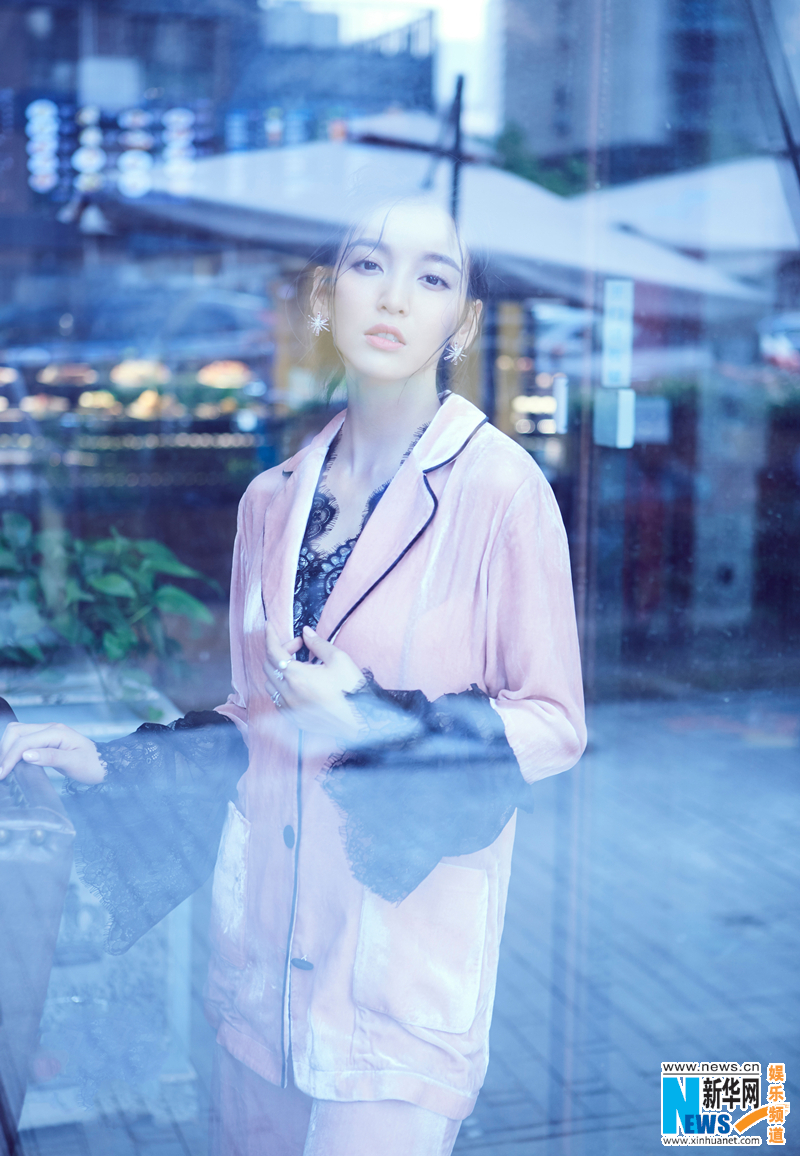 Nuevas imágenes de actriz You Jingru_Spanish.china.org.cn_中国最权威的西班牙语新闻网站