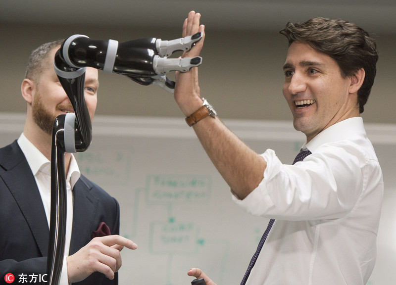 ¡Mira qué hace el premier canadiense Justin Trudeau para divertirse ...