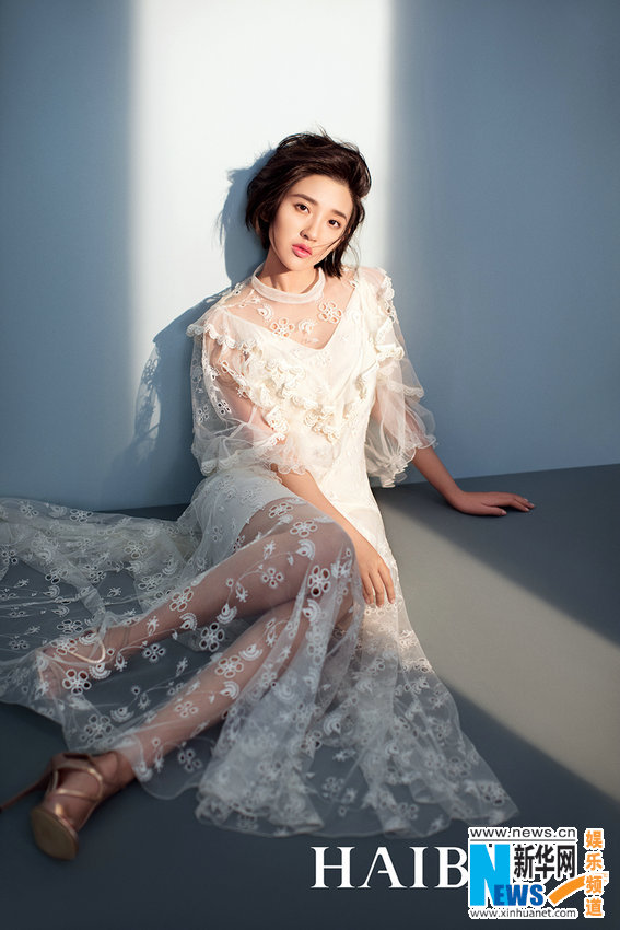 Actriz Tang Yixin posa para Haibao_Spanish.china.org.cn_中国最权威的西班牙语新闻网站