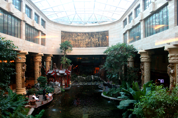 Beijing's best hot springs - Shunjing Spa - China.org.cn