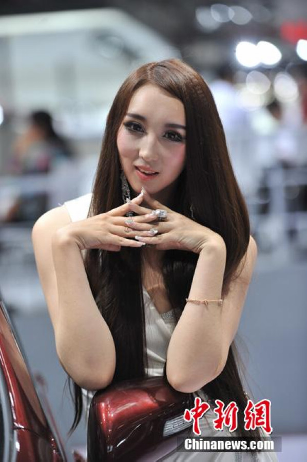 Hot models at Beijing Auto Show 2014 - China.org.cn
