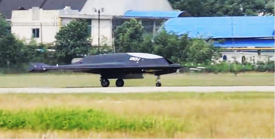 US X-47B versus PLA 'Sword' | Pakistan Defence