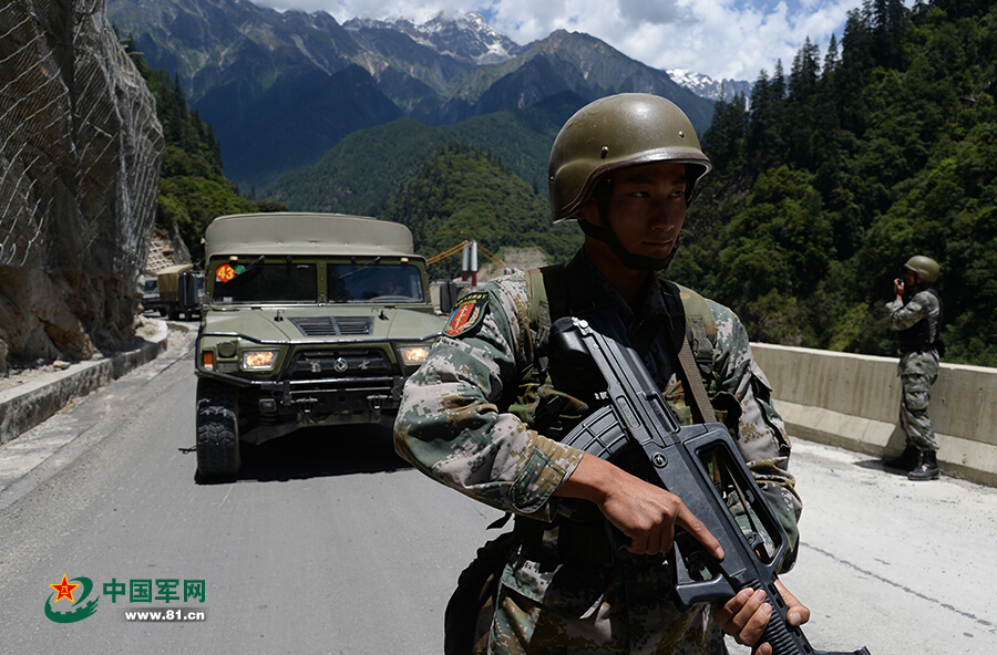 Soldiers of PLA special force take training on Tibetan Plateau- China ...