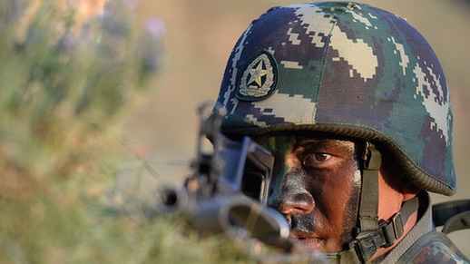 Soldiers of PLA special force take training on Tibetan Plateau- China ...