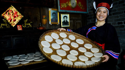 Glutinous rice cakes for Spring Festival- China.org.cn