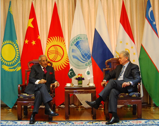 Pak's SAPM Tariq Fatemi meets SCO Secretary General - China.org.cn