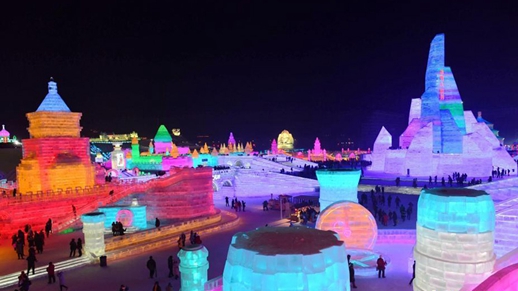 Magical ice and snow show staged in Harbin- China.org.cn