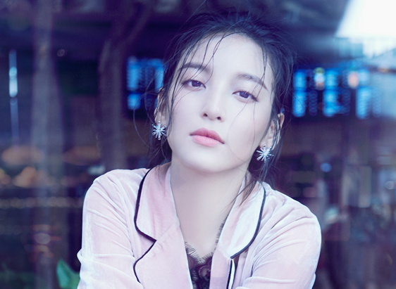 Nuevas imágenes de actriz You Jingru_Spanish.china.org.cn_中国最权威的西班牙语新闻网站