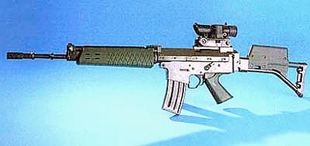 被本土化的FNC步枪:瑞典AK5型突击步枪(组图)