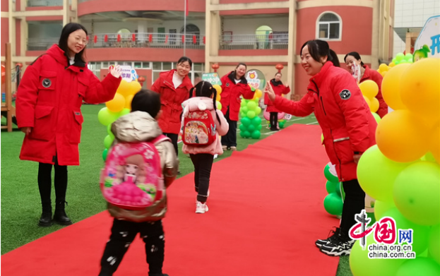 宜宾翠屏凉姜镇中心幼儿园：凝心聚力谋发展 同心同德开新篇