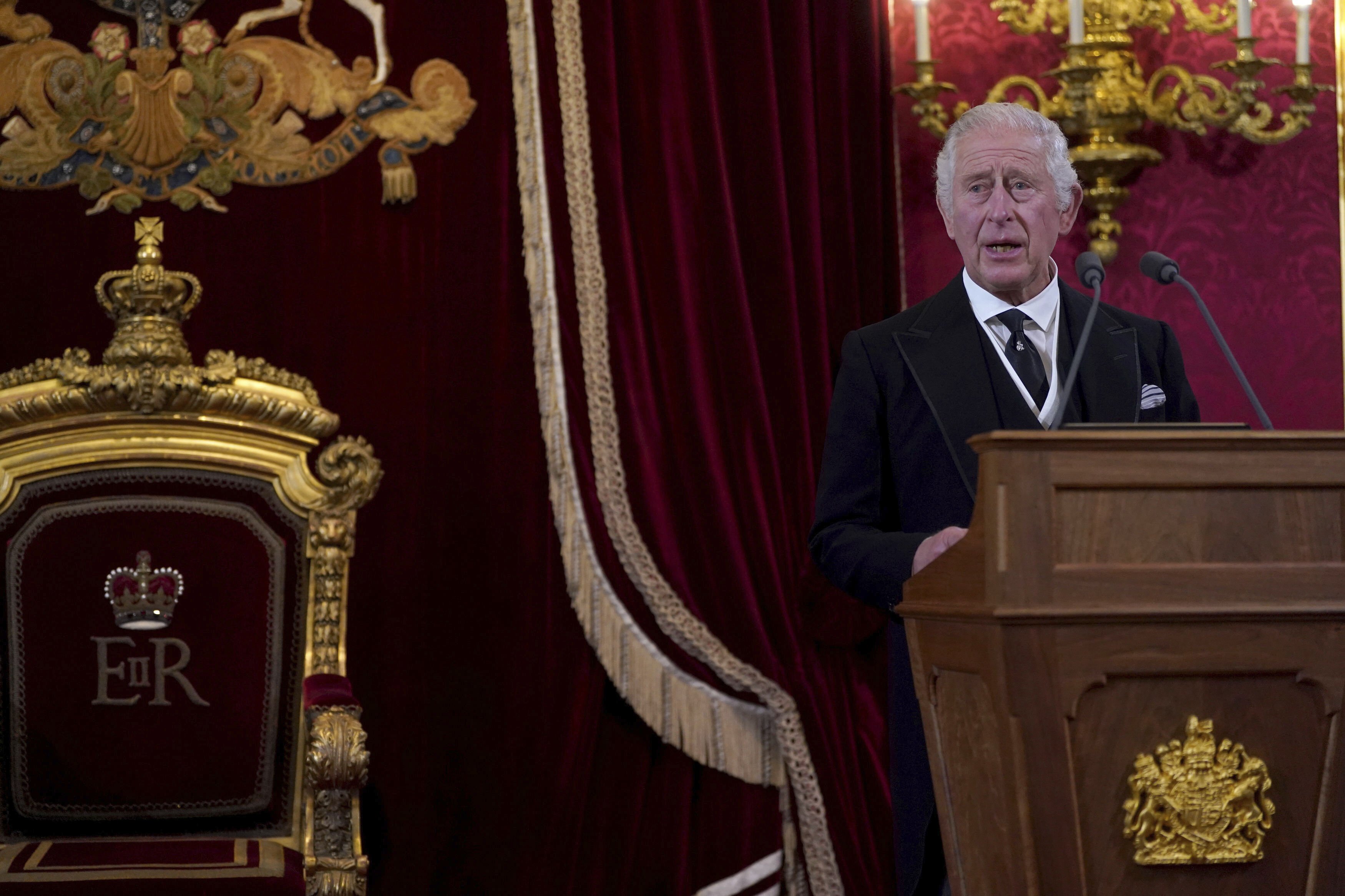 Xi Jinping félicite le roi Charles III du Royaume-Uni pour son ...