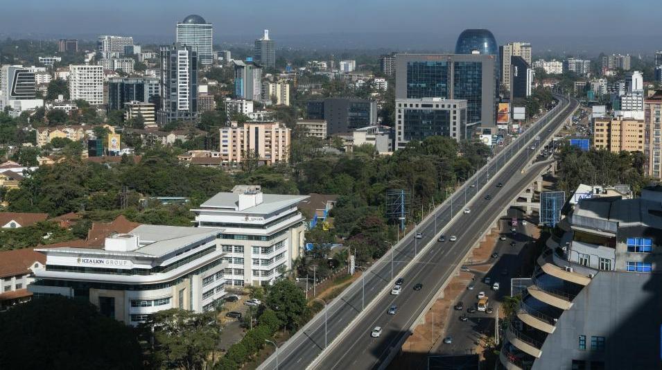 En images : l'autoroute de Nairobi au Kenya