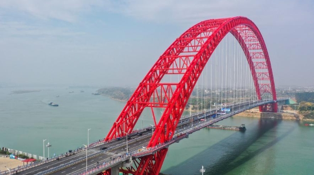 Die dritte Pingnan-Brücke in Guangxi für den Verkehr freigegeben_China ...
