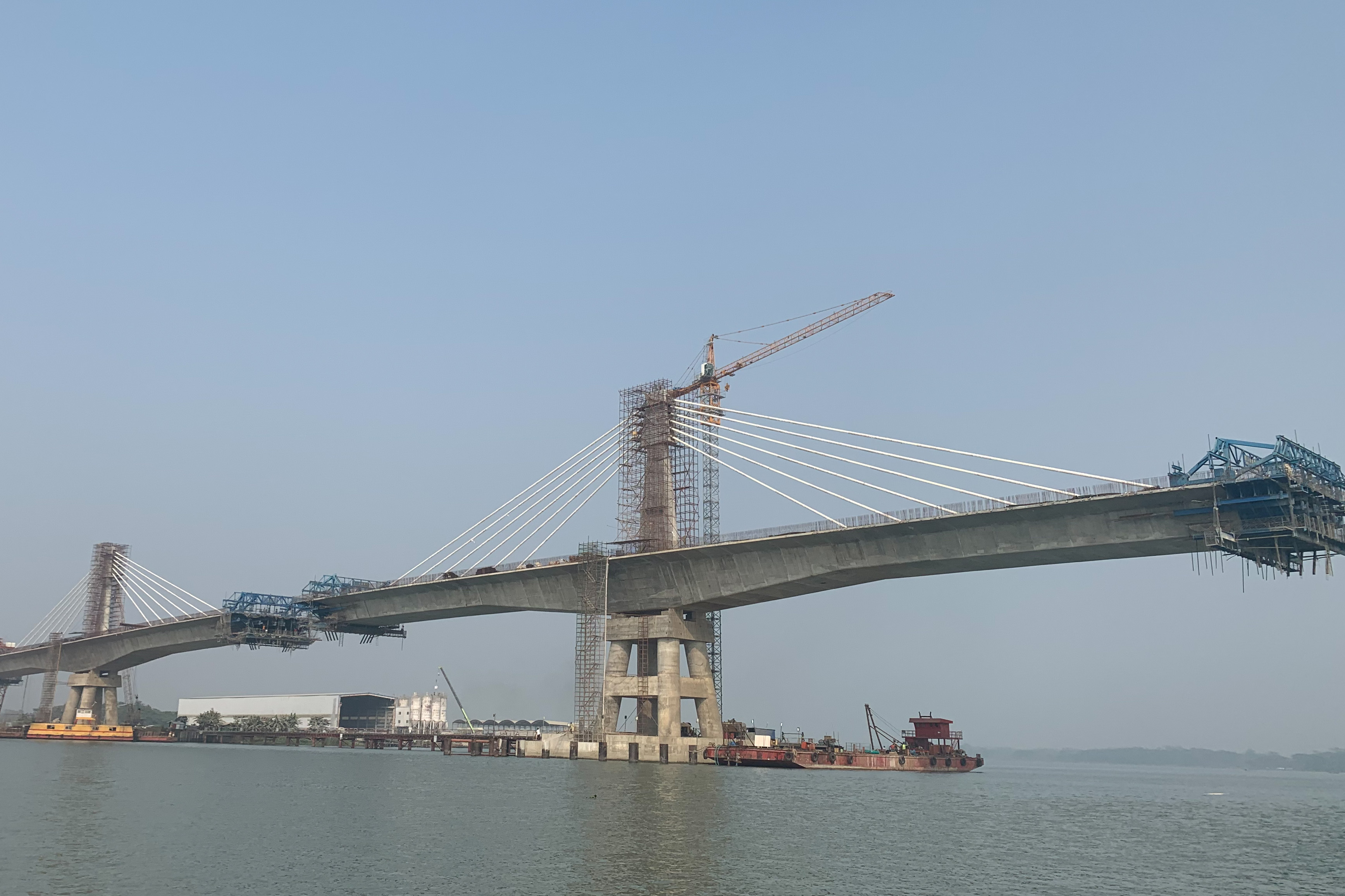 Von chinesischem Unternehmen gebaute Payra-Brücke in Bangladesch in ...