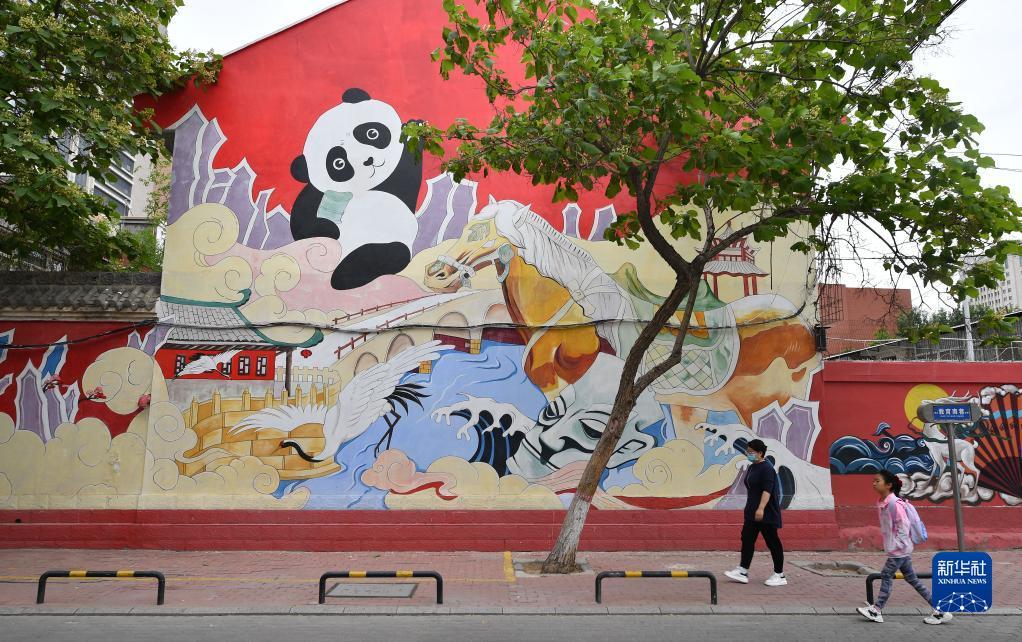 Ningxia: Wand der alten Straße bemalt _China.org.cn