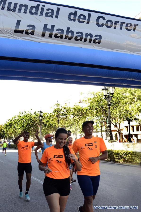 Cubanos participan en la carrera global Run 24:1_Spanish.china.org.cn ...