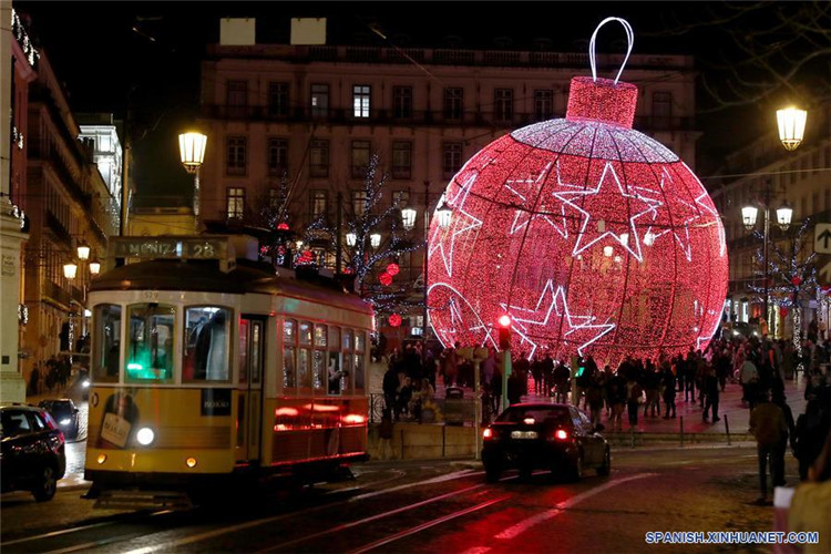 Decoraciones navideñas en Lisboa, Portugal_Spanish.china.org.cn_中国最权威的 ...