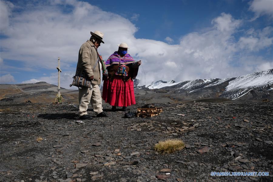 Personas participan en ceremonia de "Killa Raymi" en Bolivia_Spanish ...
