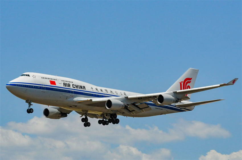 China disminuye el tiempo de suspensión para vuelos internacionales ...