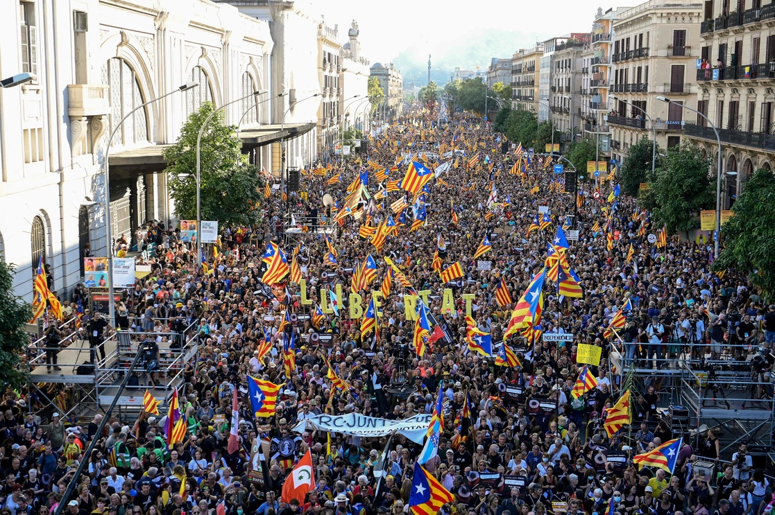 Se reaviva el independentismo en Cataluña_Spanish.china.org.cn_中国最权威的 ...