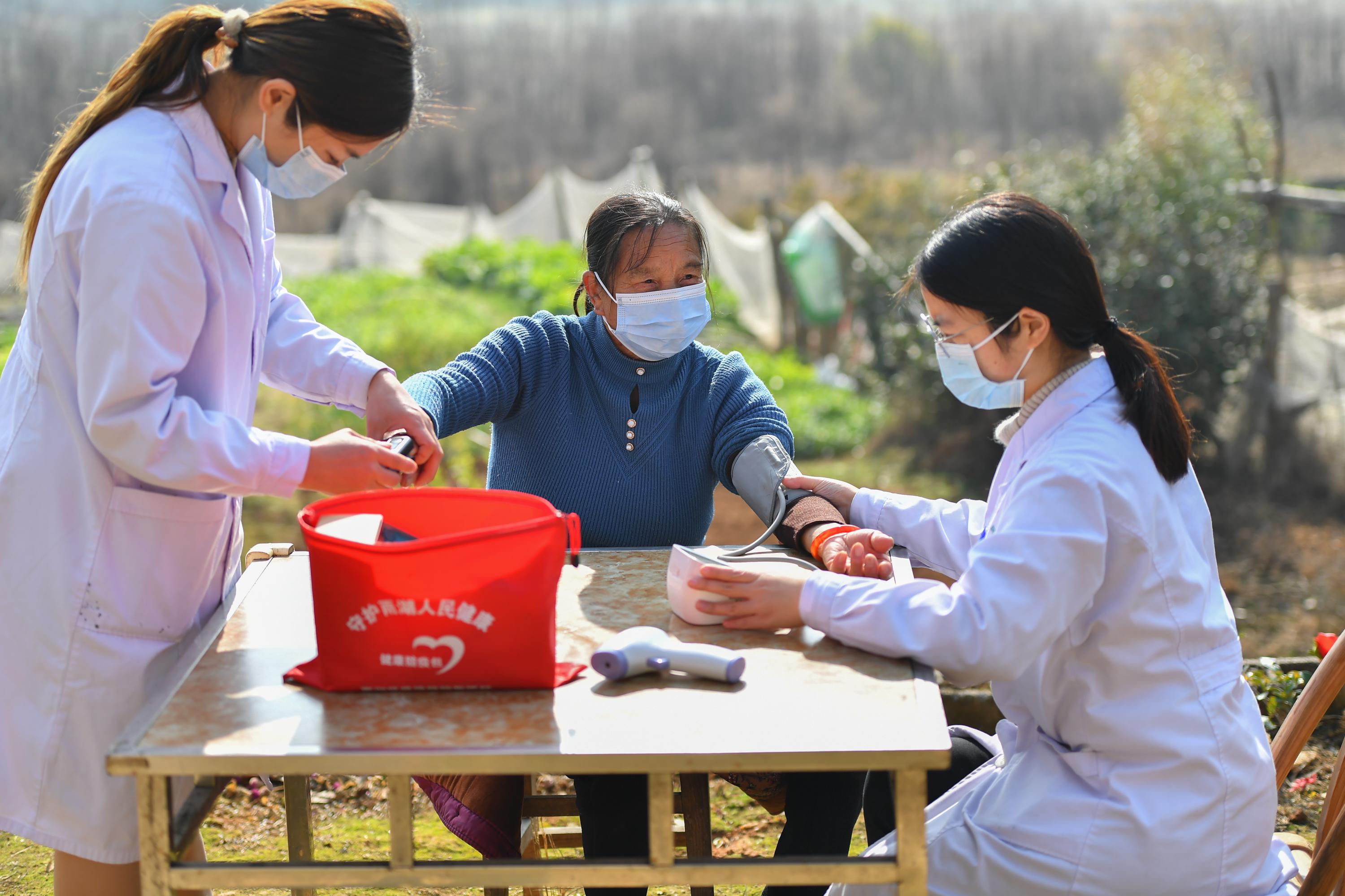 China mejora capacidad de servicio de hospitales rurales y comunitarios ...