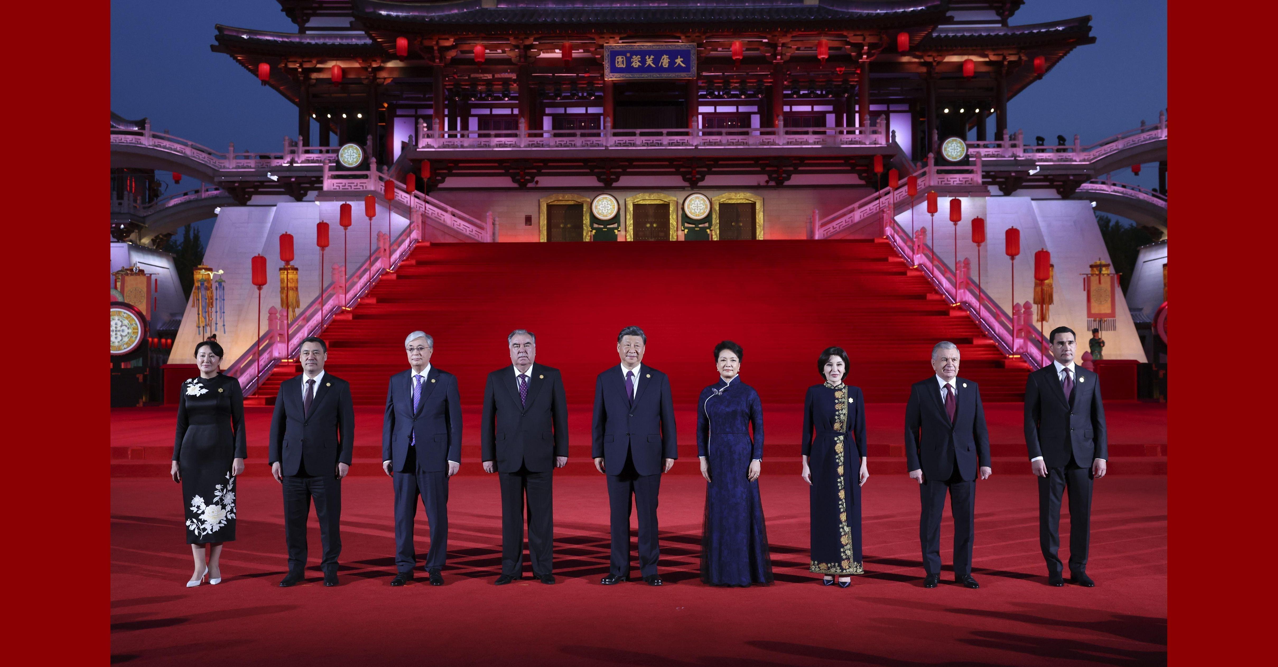 Xi celebra ceremonia de bienvenida para líderes de Asia Central_Spanish ...