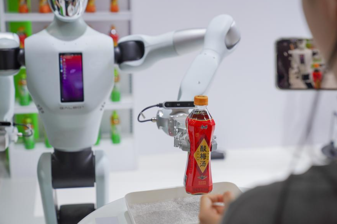 Director ejecutivo de Nvidia visita mercado en Shanghai y asiste a un ...