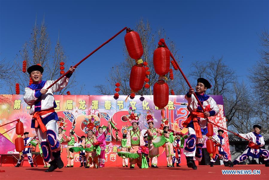 Temple fair embraces Chinese New Year- China.org.cn