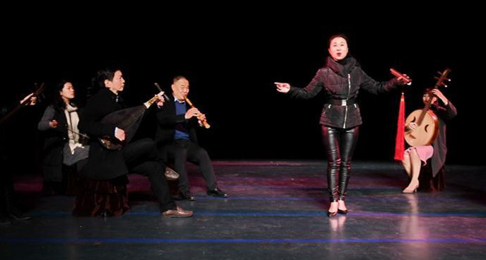 Members of Quanzhou Municipal Nanyin Band attend rehearsal in SE China ...